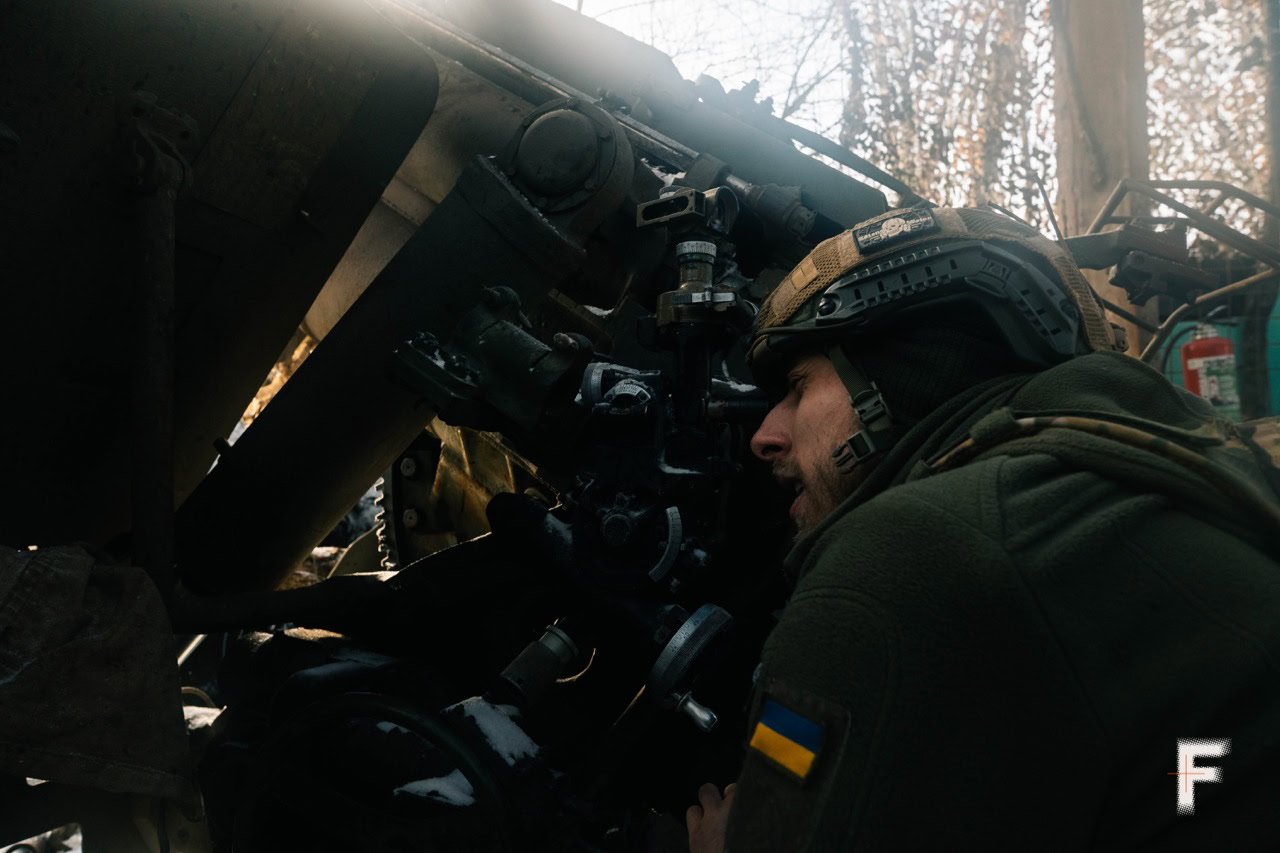 Artillery on the Pokrovsk front operates under drone threat